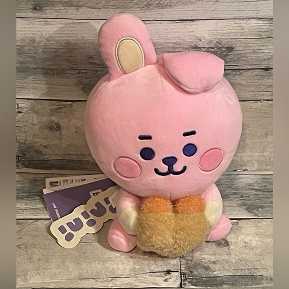 line friends | Toys | Bt2 Minini By Line Friends Plush | Poshmark